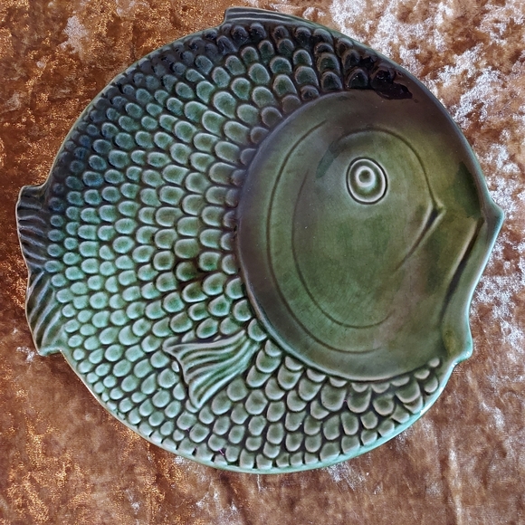 Accents | Green Fish Plate | Poshmark